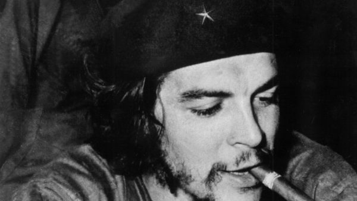What happened to Che Guevara after he shot dead - Malayalam Oneindia