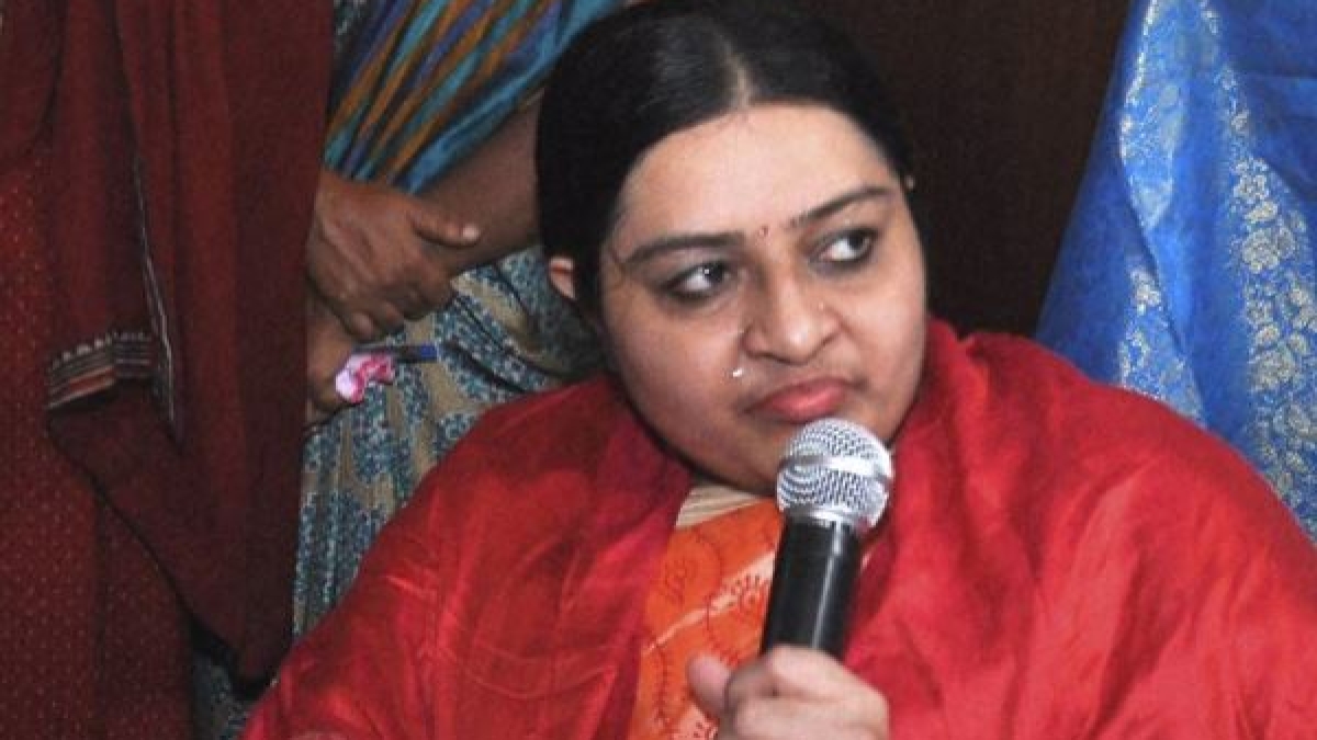 Deepa Jayakumar launches political front, ‘MGR Amma Deepa Peravai’ on ...