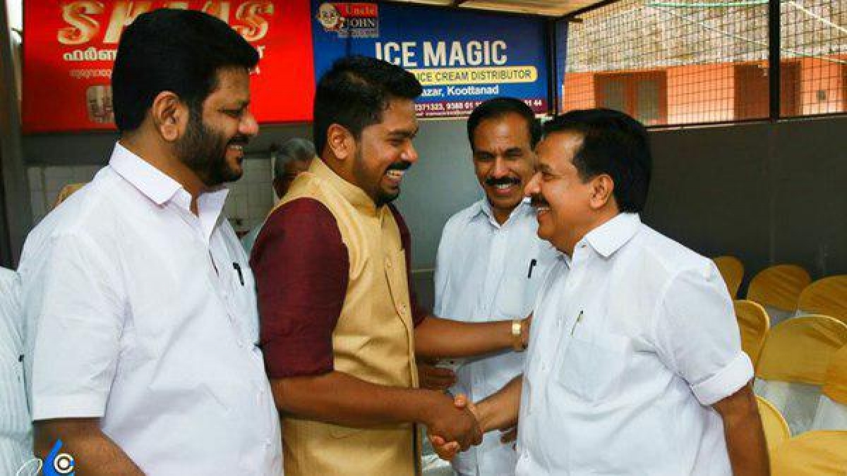 AK Shanib facebook post | "എന്ത് പ്രഹസനമാണ് സഹോ എന്ന് ചോദിക്കാതത് ...