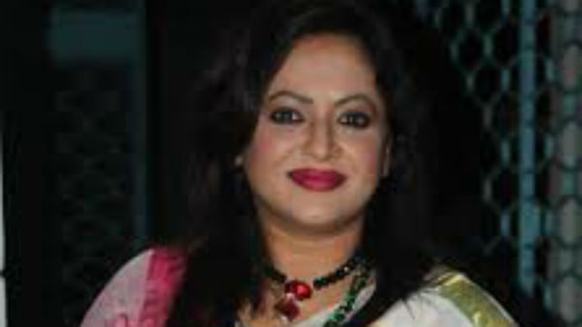 Actress sreelekha mitra may join cpm, says she admire party - Malayalam ...