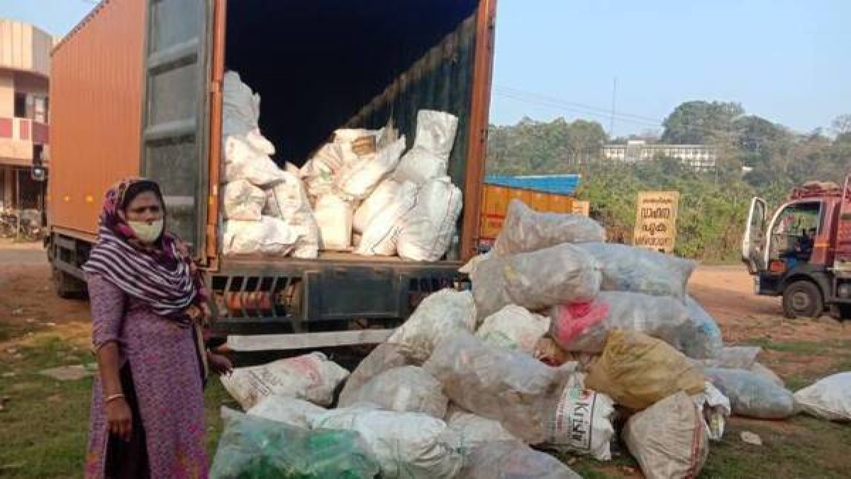 Clean kerala 11 ton waste collected from wayanad - Malayalam Oneindia