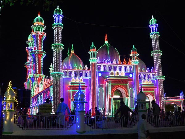 Beemapally Urus Festival begins - Malayalam Oneindia