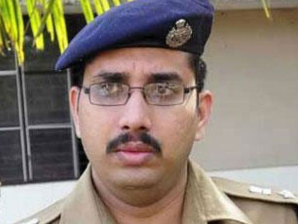 Government order to take case against IPS officer in Bribe Case ...