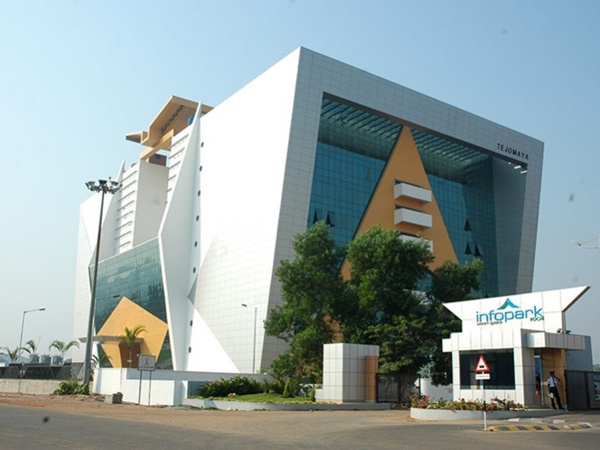 illegal termination process by tcs kochi campus - Malayalam Oneindia