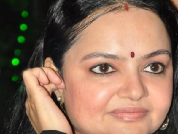 Popular singer Radhika thilak dies at 45. | മഞ്ഞക്കിളിയുടെ മൂളിപ്പാട്ട് ...