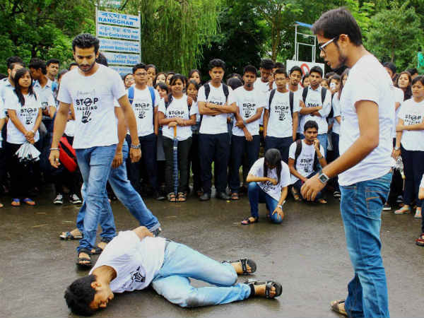 cruel ragging at nattakam polytechnic - Malayalam Oneindia