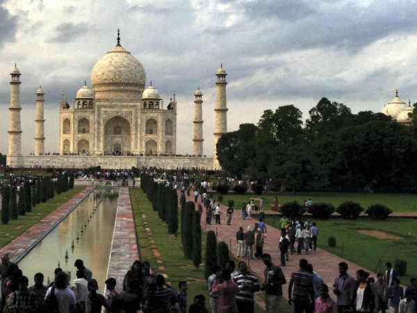 Taj Mahal gets the ‘multani mitti’ treatment | താജ്മഹലിനെ ...