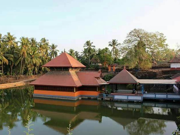 about Kasaragod Thataka Temple - Malayalam Oneindia