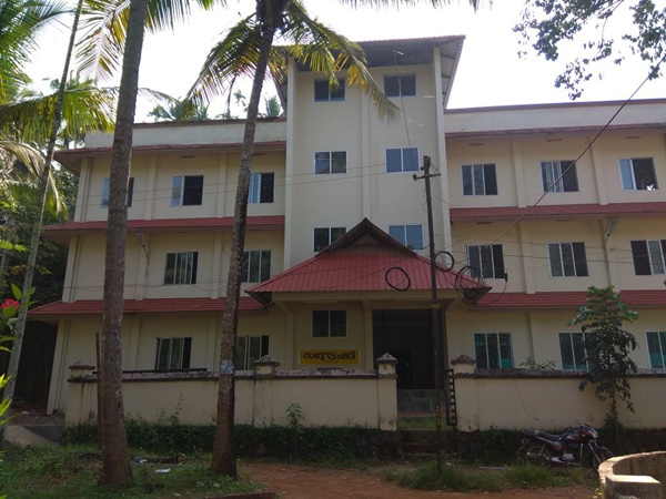 Nadapuram Excise office retained its facilities | നാദാപുരം എക്‌സൈസ് ...