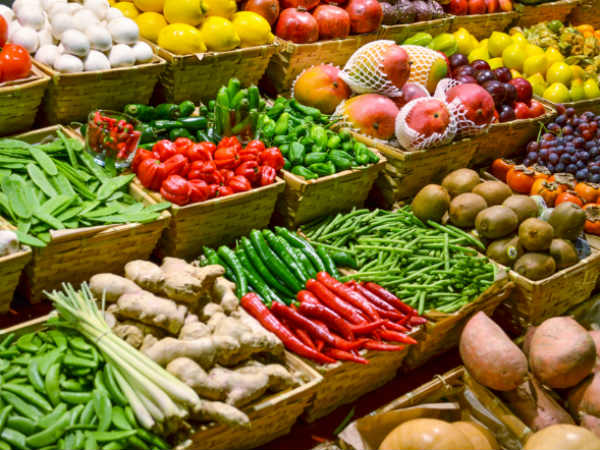 Kerala govt to promote organic vegetables - Malayalam Oneindia