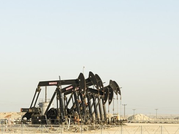 Bahrain discovers biggest oilfield - Malayalam Oneindia