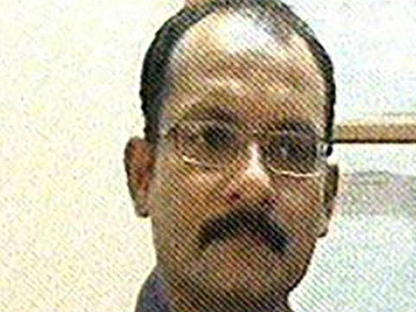 state government given clean chit to doctor unmesh. - Malayalam Oneindia
