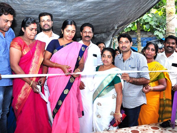 Wayanad Local News about kudumbasree's 'snehaveedu' - Malayalam Oneindia