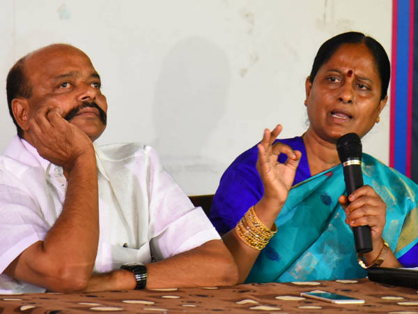 konda surekha her husband joins congress - Malayalam Oneindia
