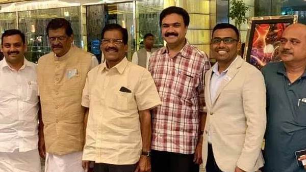 Group photo of UDF leaders in Dubai goes viral in Social Media ...
