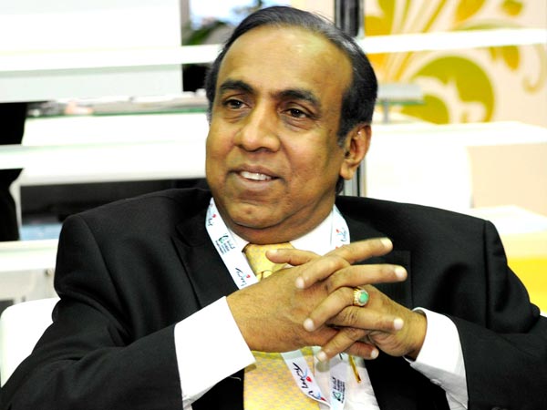 Ravi Pillai foundation to spend 15 crores to help who are in trouble ...