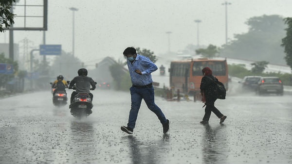 Kerala Weather Today: Heavy rainfall expected to continue, Orange alert ...