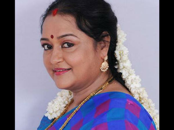 Prominent Actress Chithra Passed Away at Chennai House - Malayalam Oneindia