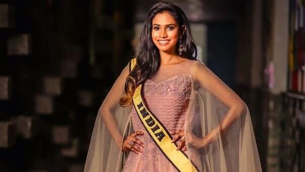Transwoman sruthy sithara wins trans global beauty pageant, beat 16 ...