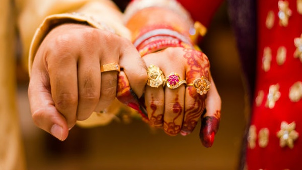 Lottery: Puthul Hari, A Domestic Worker From Bengal, Won The Lottery ...