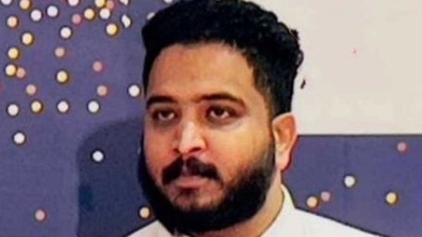 This Is What Happened Malayali Man Hakkim Who Working At NESTO in ...