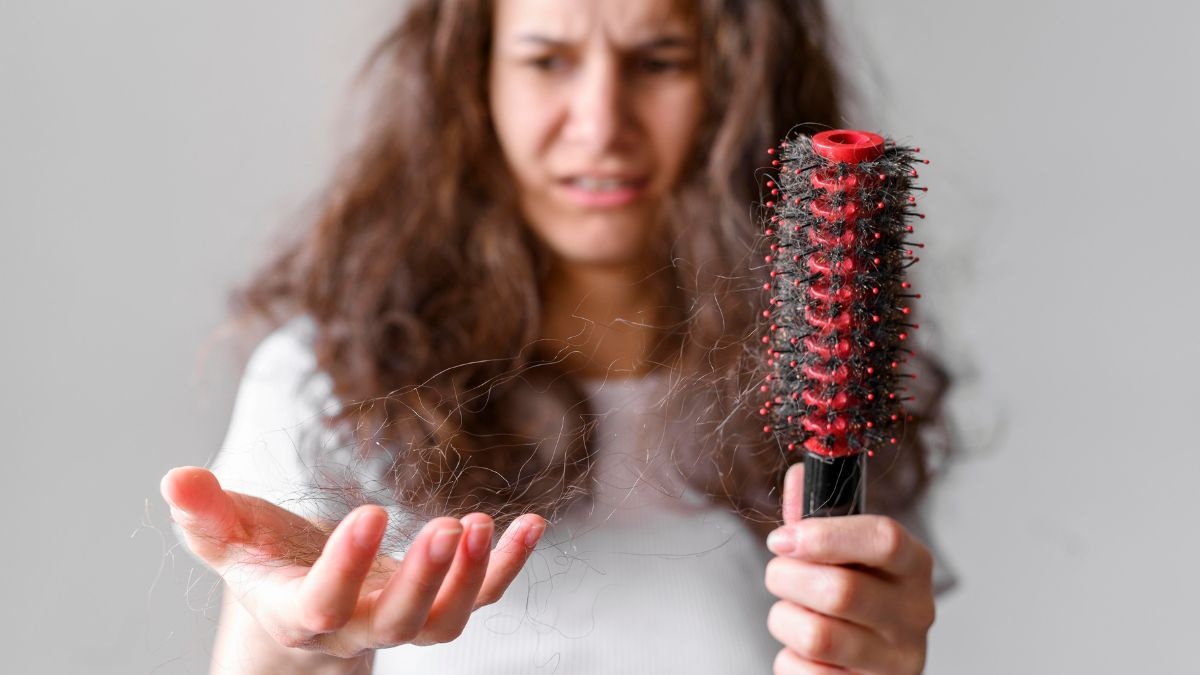 Hair Tips: The comb you use is also a major cause of hair loss, know ...