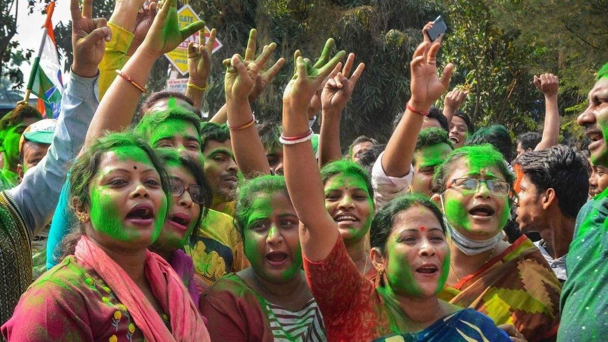 West bengal panchayat election result 2023: trinamool leads the race, won 3910 panchayats ...