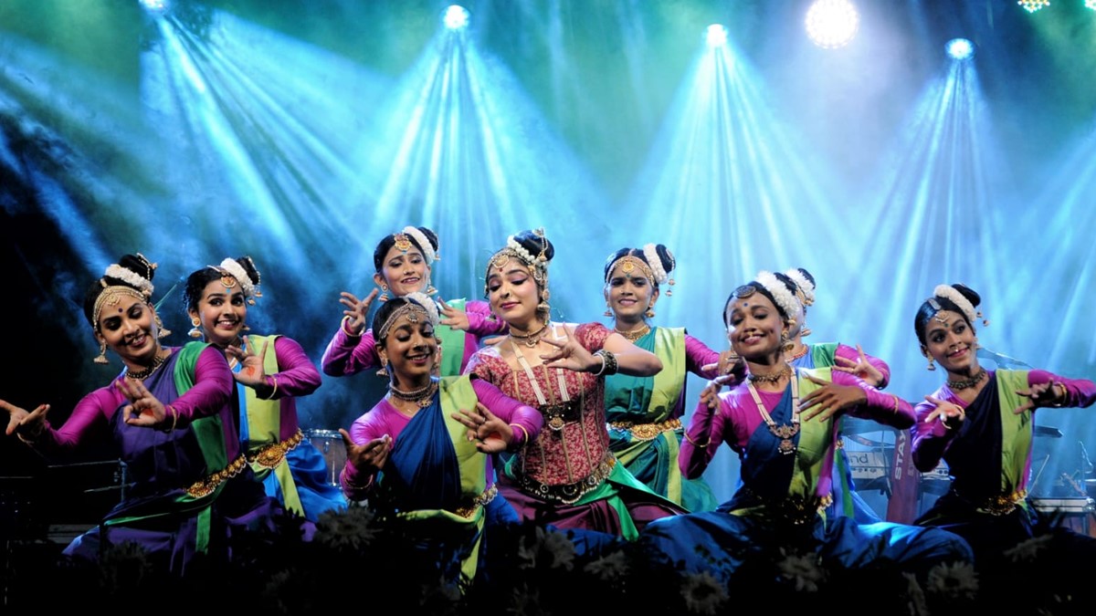 Actress Rima Kallingal performed dance for the first time on Kozhikode ...